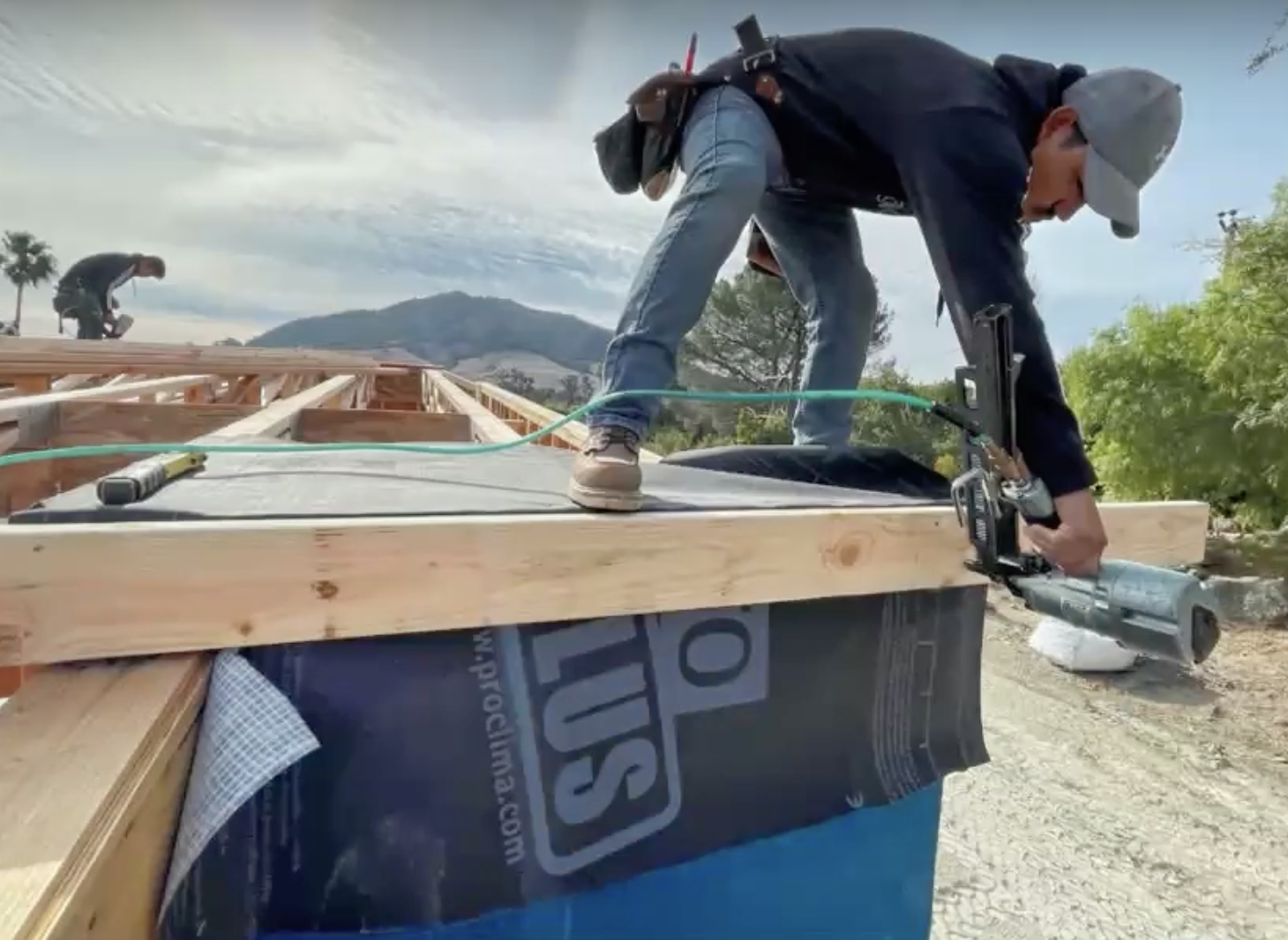 A Builder's Perspective on Zero Net Energy - 3C-REN